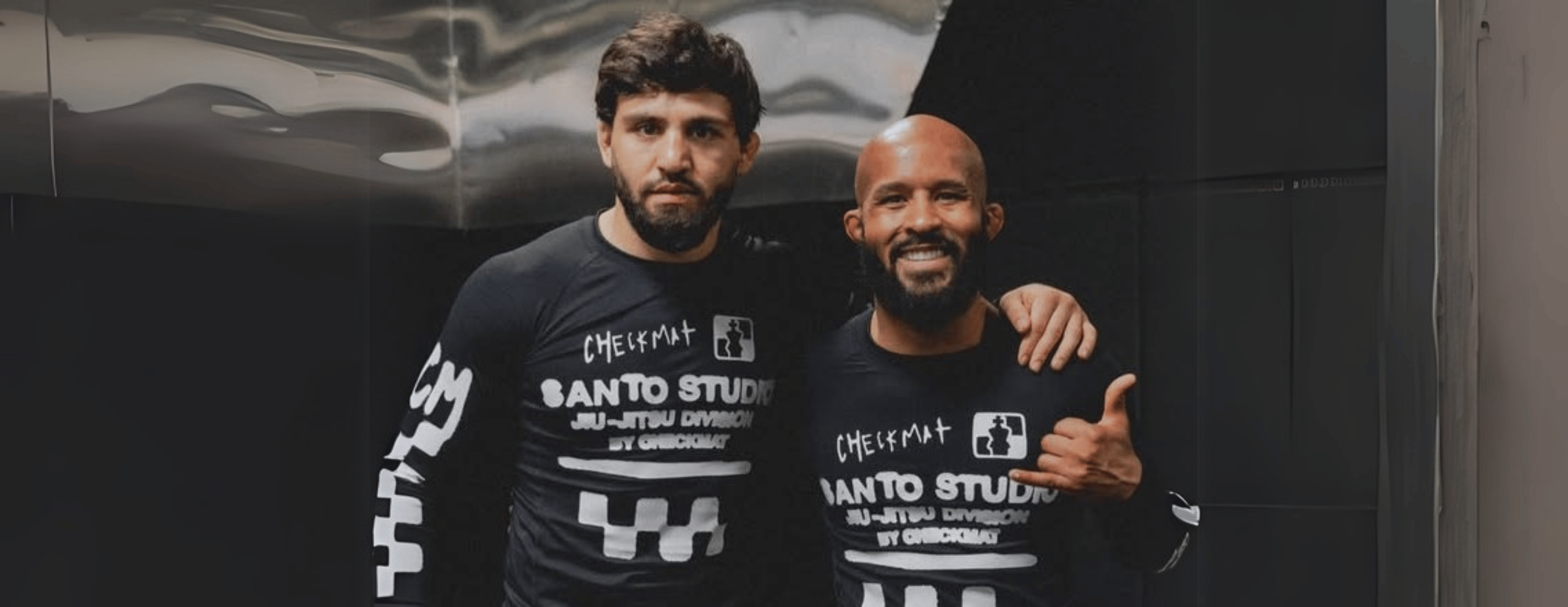 Weekly – Santo Studio