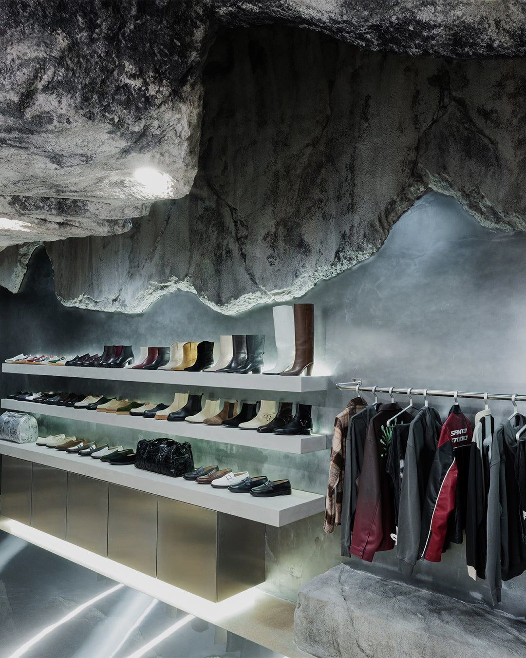 Contact – Santo Studio